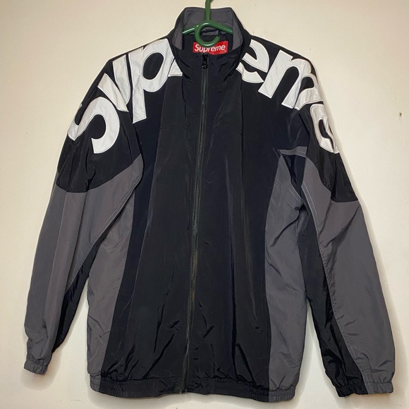 Supreme | Jackets & Coats | Supreme Fw 9 Logo Track Wind Rain Jacket ...